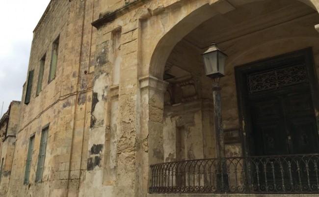 Home is where the heart is - The fate of the Queen’s old home in Malta ...